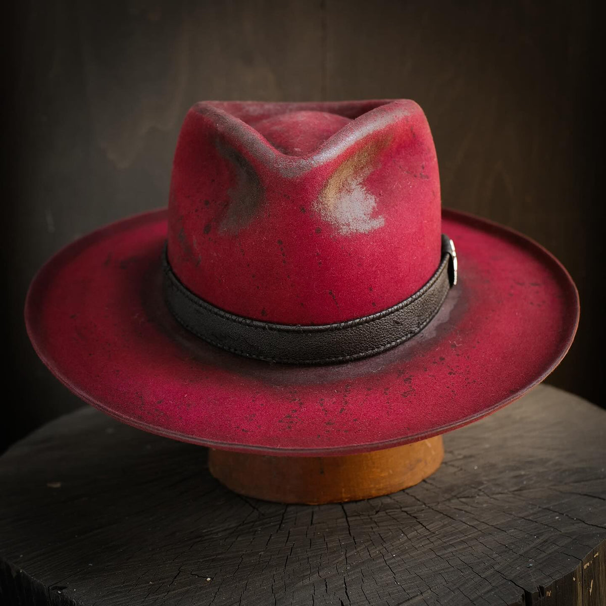 The Calico: Red – The Wise Hatter